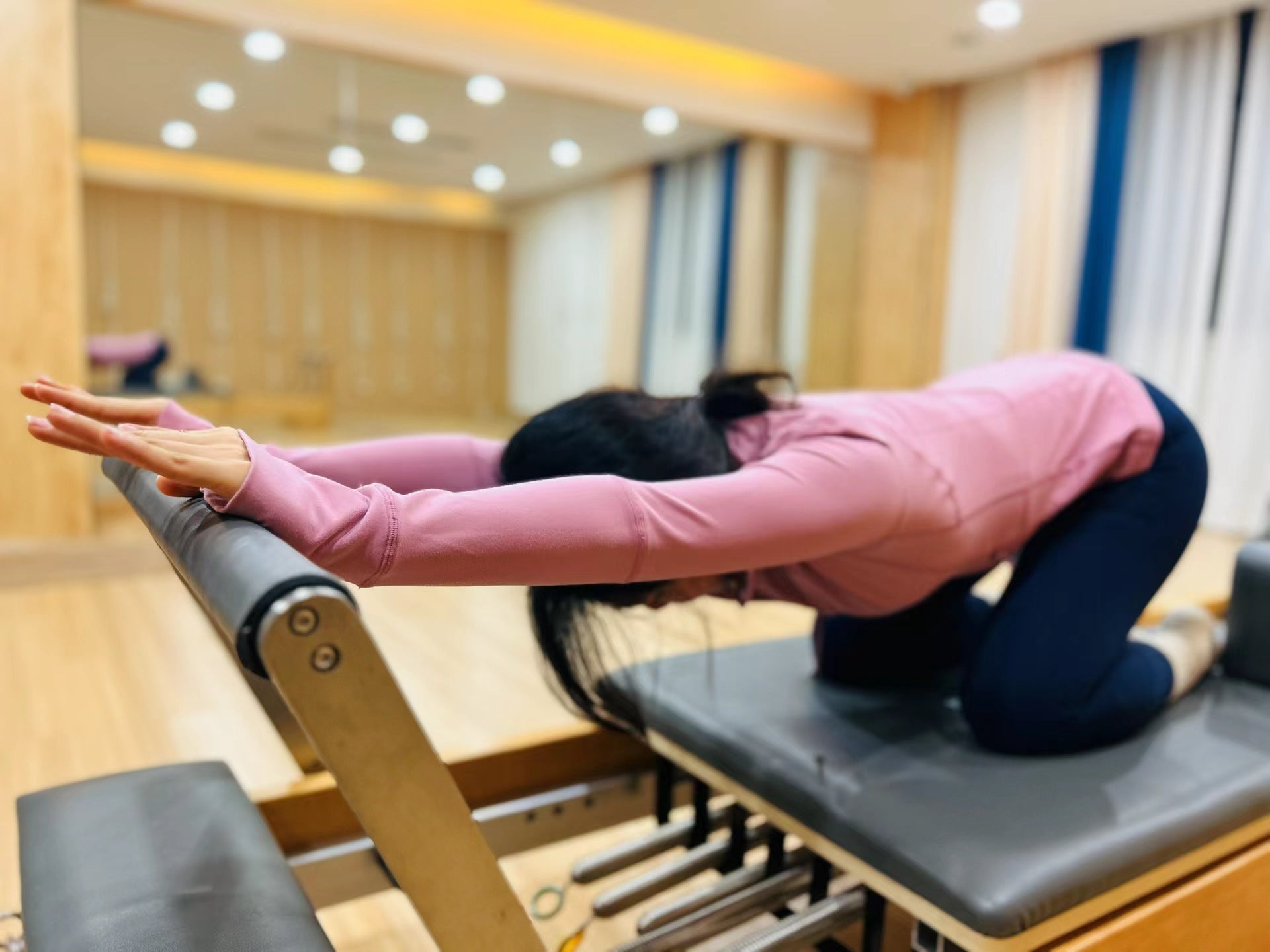 Apakah beberapa latihan Pilates Reformer yang bagus untuk pemula?